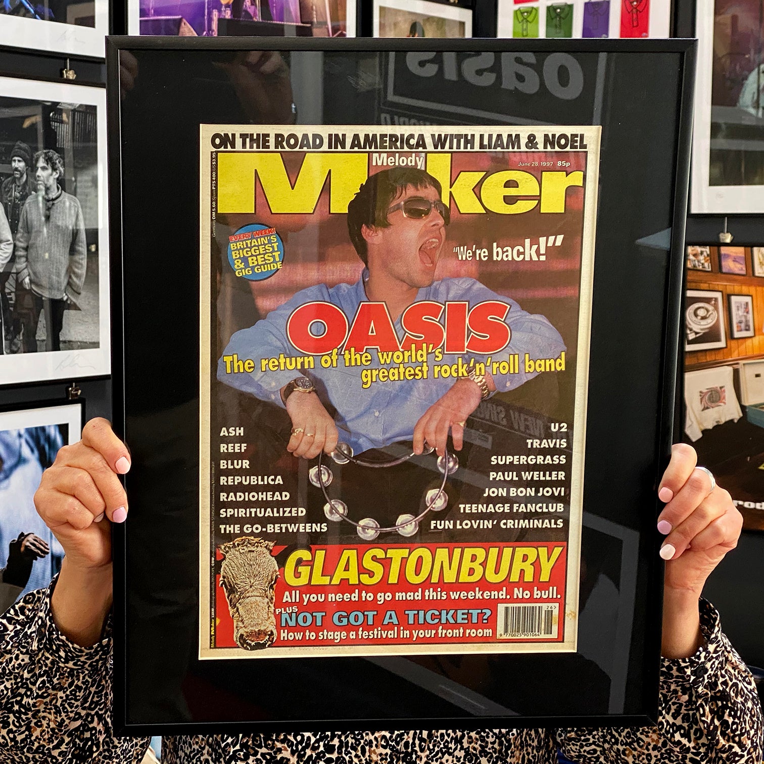 Melody Maker Original Oasis 'We're Back!' 1997 Framed Cover - New Item ...